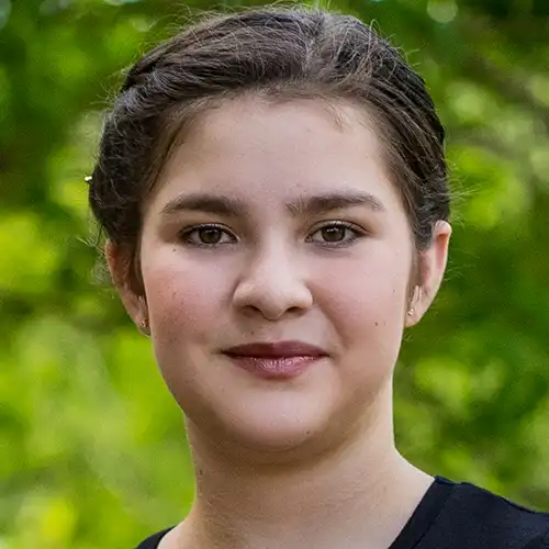 Designer Spotlight Blog Post - Astrid Tauber - Lunatic Fringe Yarns